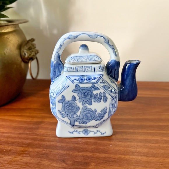 Vintage | Accents | Vintage Small Decorative Blue Teapot | Poshmark